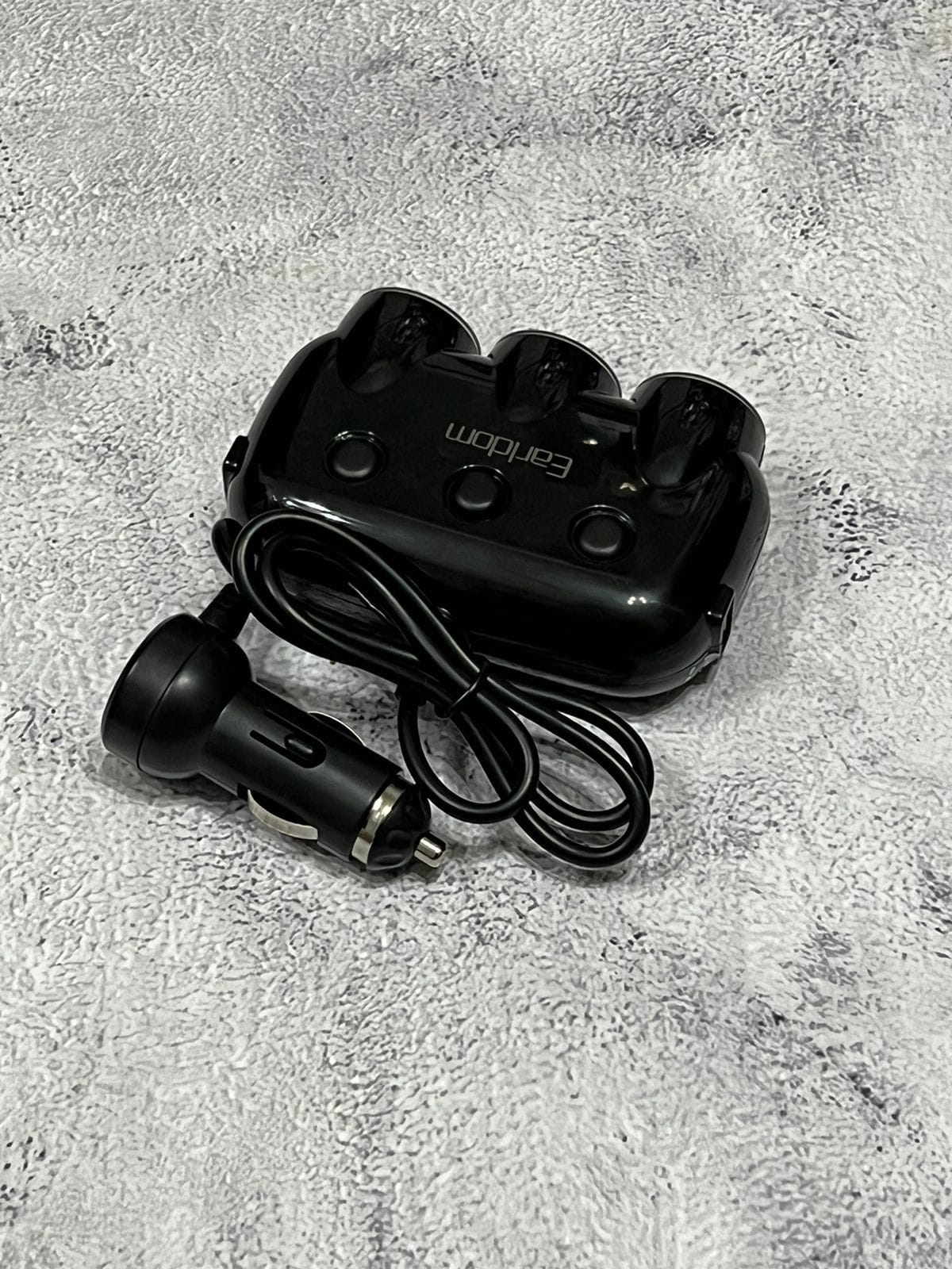 Earldom multi car socket with 2 USB port
