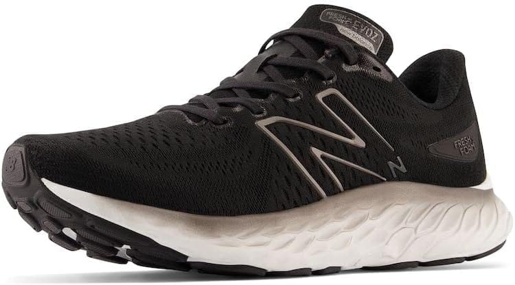 New Balance EVOZ mens Running Shoe 45 EU - Black (001)