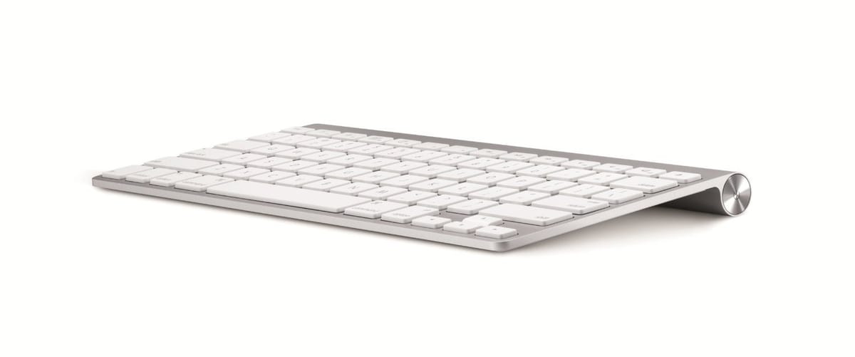Apple Magic Keyboard 1st Generation (Battery) White